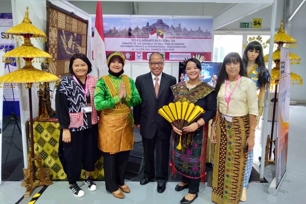 Memperkenalkan KBRI Yangon: Mengenal Lebih Dekat Kantor Diplomatik ... Memperkenalkan KBRI Yangon: Mengenal Lebih Dekat Kantor Diplomatik ...